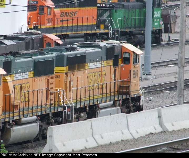 BNSF 8803
